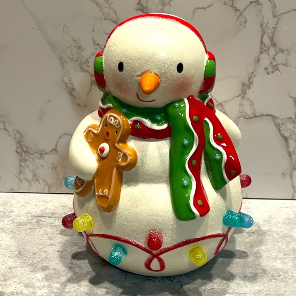 Holiday | Hallmark Ceramic Snowman With Gingerbread Man And Gumdrops ...